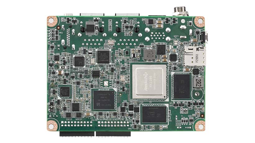 RSB-3710 - Rockchip RK3399 Cortex-A72 2.5" 单板电脑，带 UIO40-Express扩展 - 研华